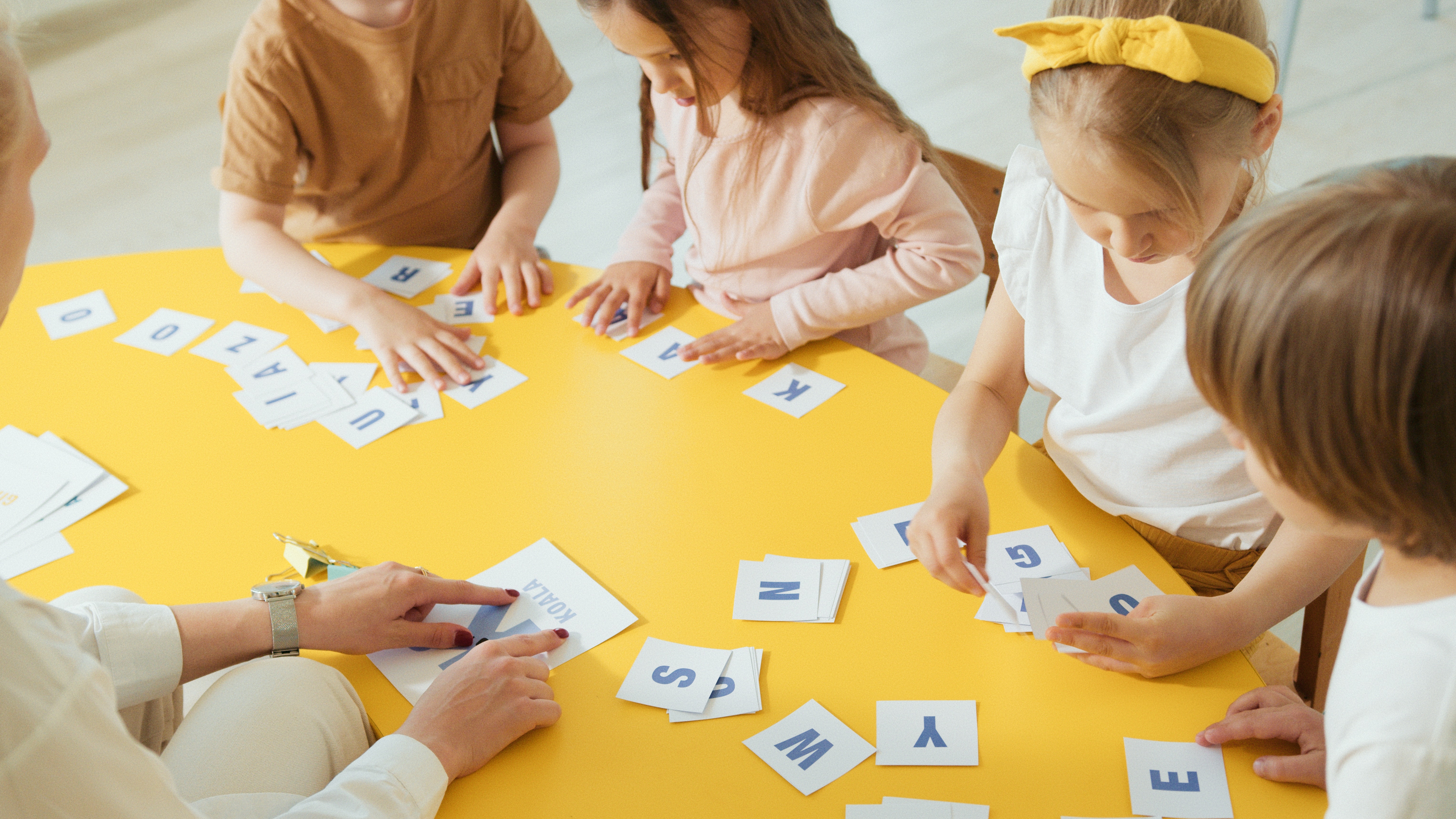 5 façons d’aider son enfant à apprendre efficacement l’orthographe des ...
